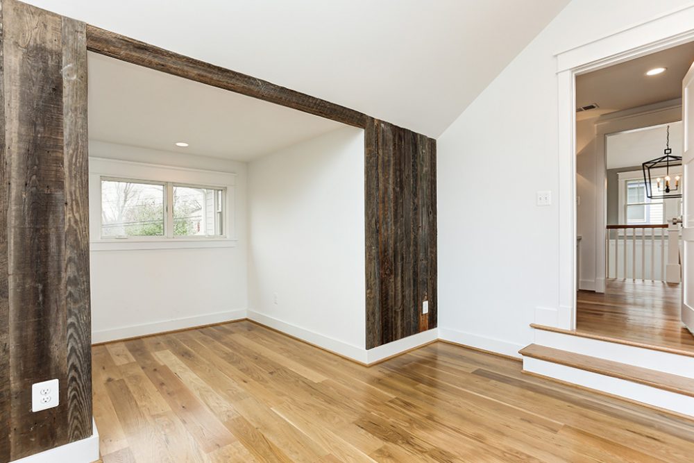 Reclaimed Brown Barn Wood Wall Paneling - Sawmill Designs